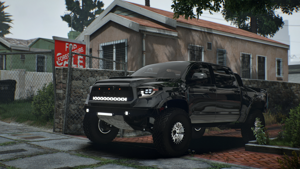 Toyota Tundra PreRunner | Dillon – Gorilla Cars & MLO
